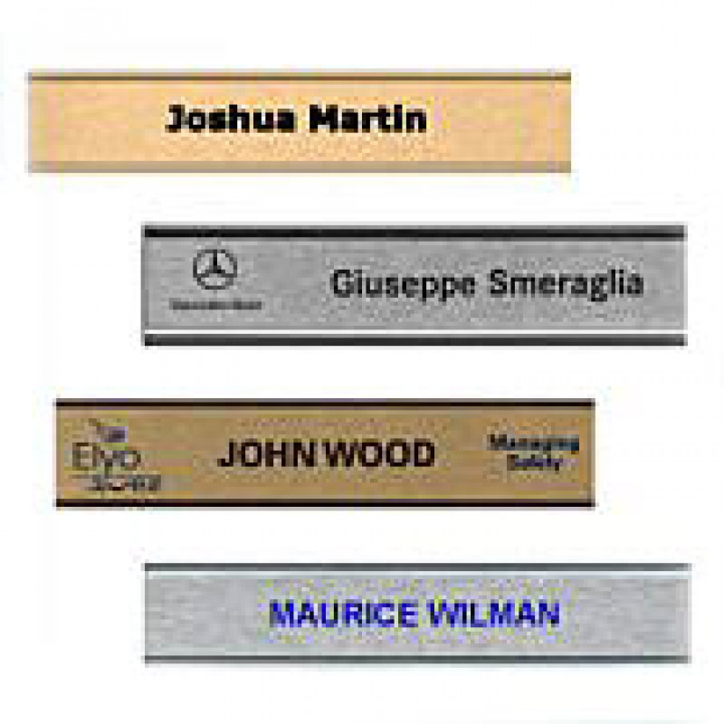 Traditional Wall Nameplate - Full Color - Name Tag Wizard